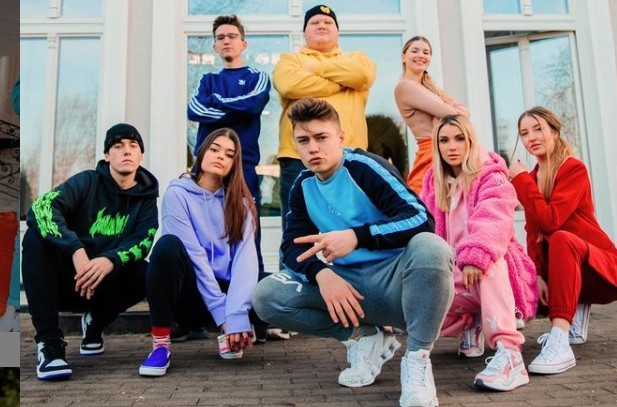 Wybierz najładniejsze zdjęcie członków Team X 2 | sameQuizy