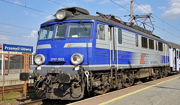 Wszystkie nazwy pociągów PKP Intercity na stacji Legnica | sameQuizy